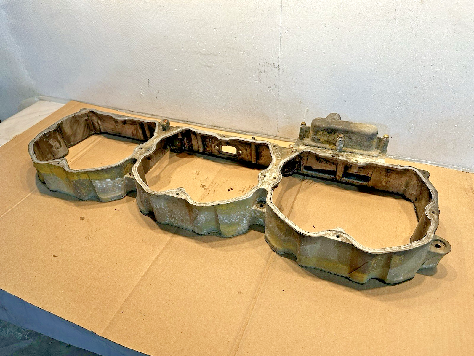 Caterpillar CAT 3176 Diesel Engine Rocker Housing with Breather 6I4583 ...
