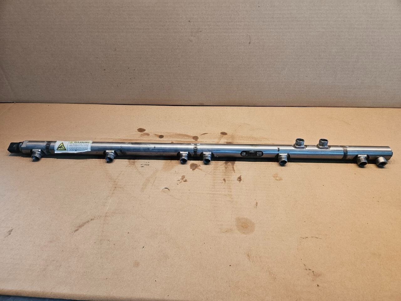 Detroit Diesel DD15 Engine Fuel Distributor Rail 4720780245 OEM - ABC ...