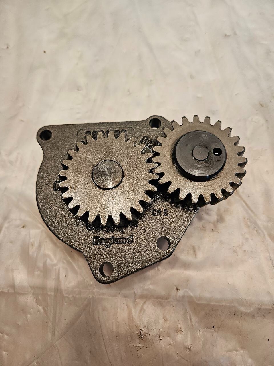 Cummins ISL 8.3L ISC 8.9L diesel engine oil pump 3991123 OEM - ABC ...