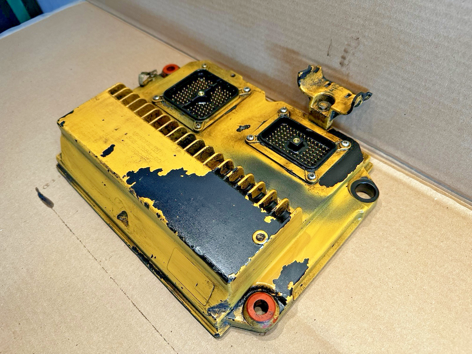 Caterpillar CAT C13 ACERT Control Module ECM ECU 303-2384, 243-2324 OEM ...
