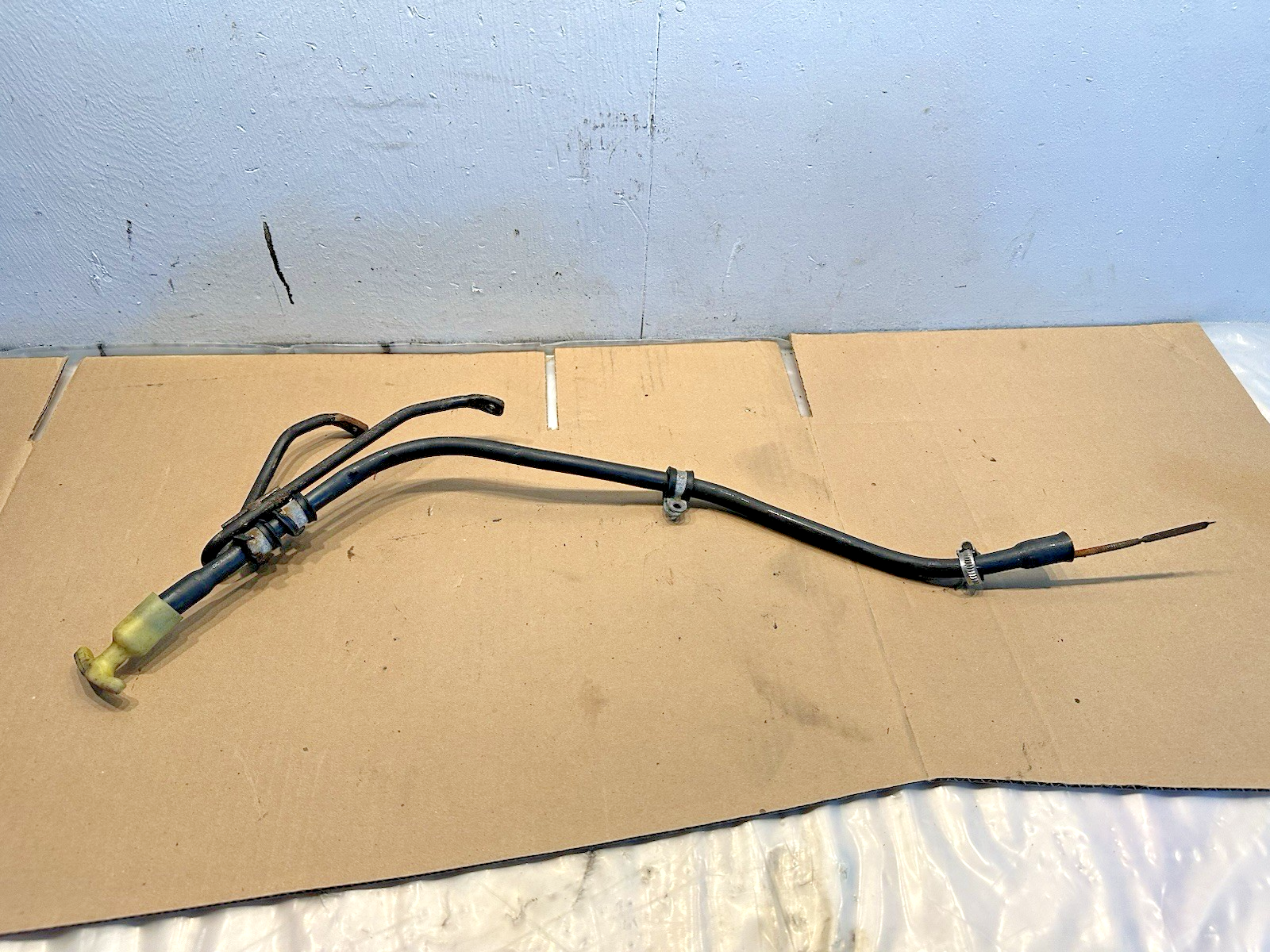 Detroit Diesel DD15 Oil Dipsticks & Fill Tubes A4720181016 OEM - ABC ...