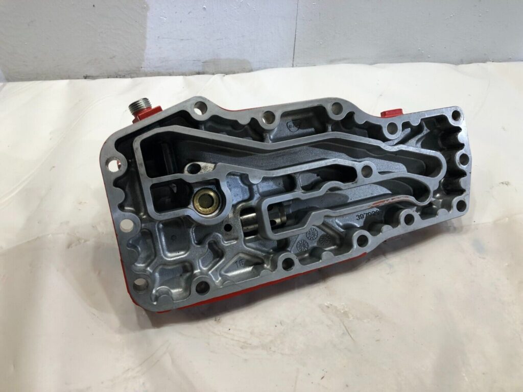2021 Cummins ISB 6.7L Diesel Engine Oil Cooler Housing Head 3955034 ...