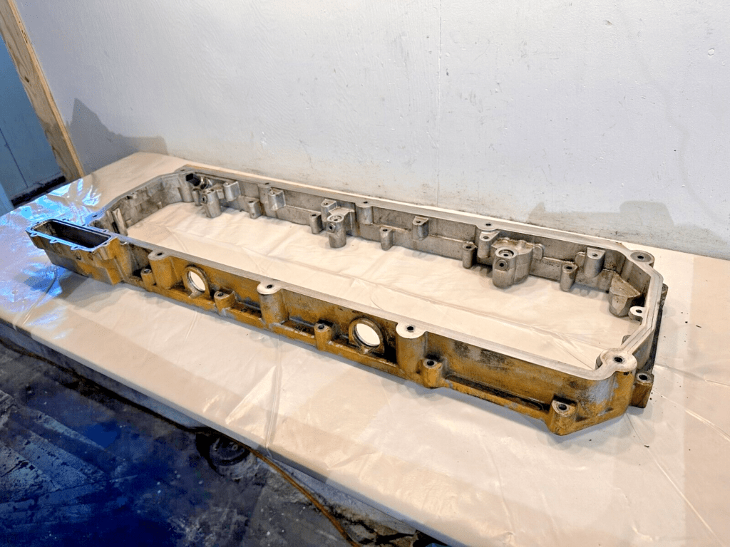 CATERPILLAR CAT C13 RISER TOP JAKE BRAKE SPACER ROCKER HOUSING 238-6710 ...