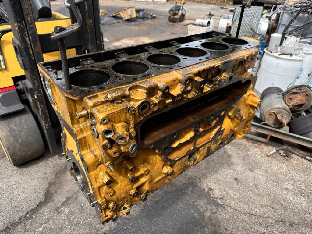 Caterpillar CAT C13 Diesel Engine Block 2891553 Truck Dozer D8N Loader ...