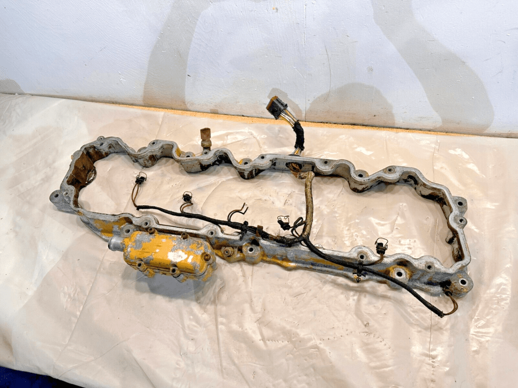 Caterpillar CAT C7 ACERT Diesel Engine Rocker Cover Spacer Harness 306 ...
