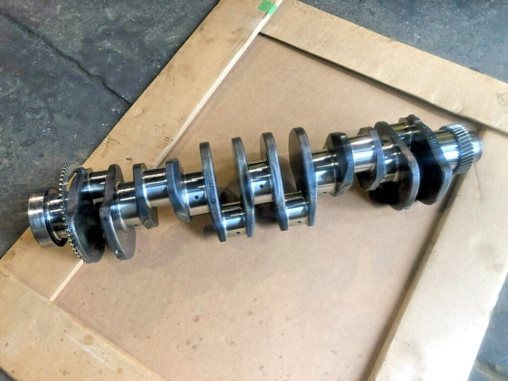 Cummins ISL 8.3, 8.9 PACCAR Diesel Engine Crankshaft 3965010 OEM - ABC ...