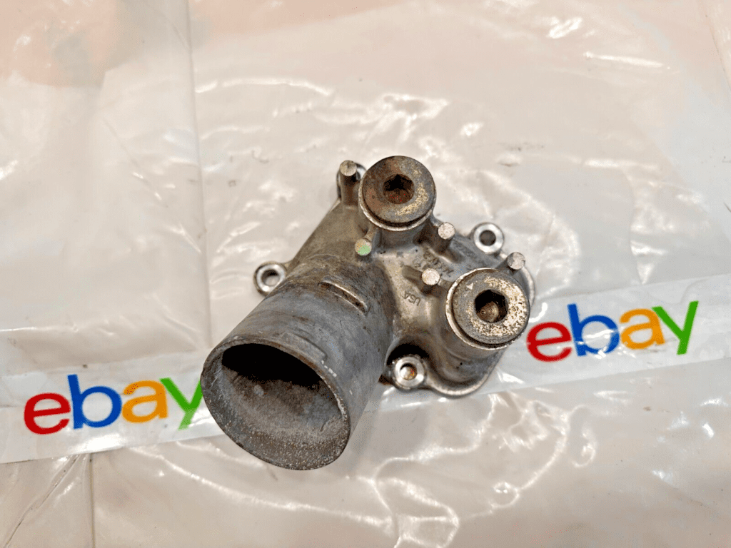 Detroit DD13 DD15 Diesel Engine Thermostat Housing A4712033231 OEM ...