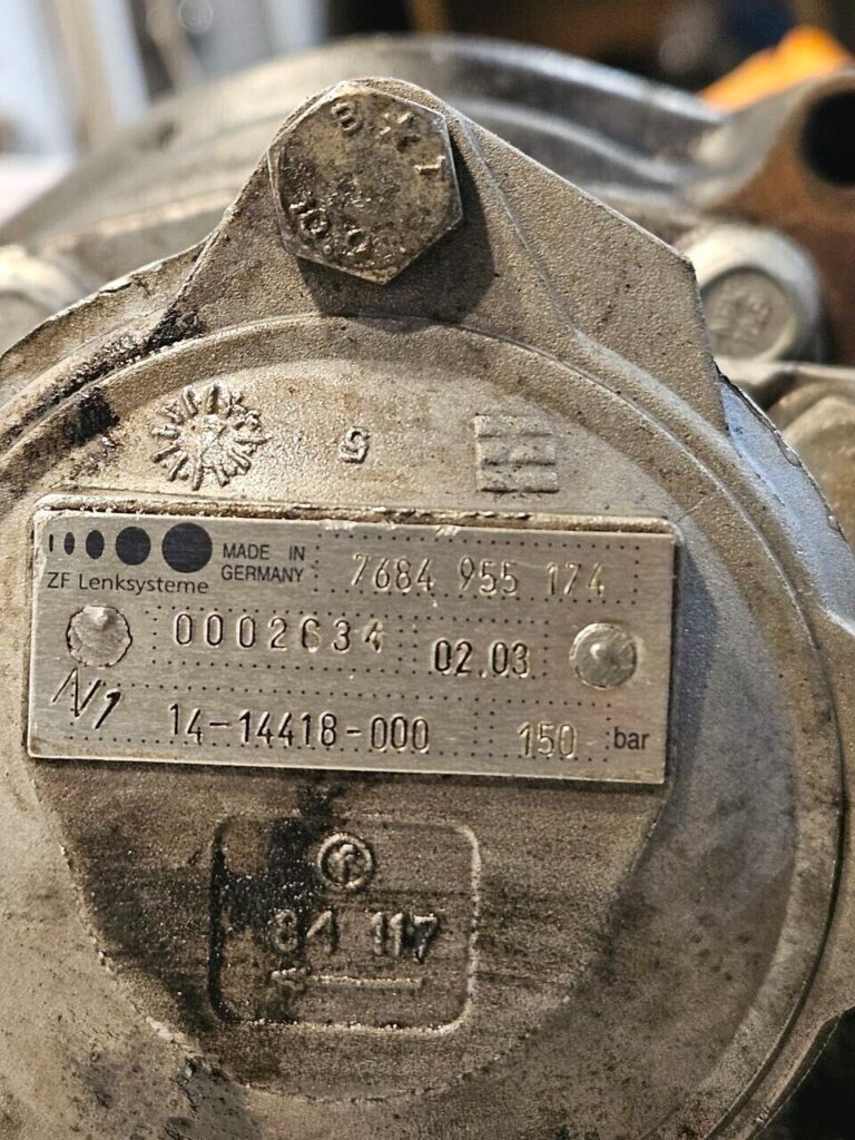 MERCEDES OM460 Diesel Engine Air Brake Compressor 4123520156 w ZF Power ...