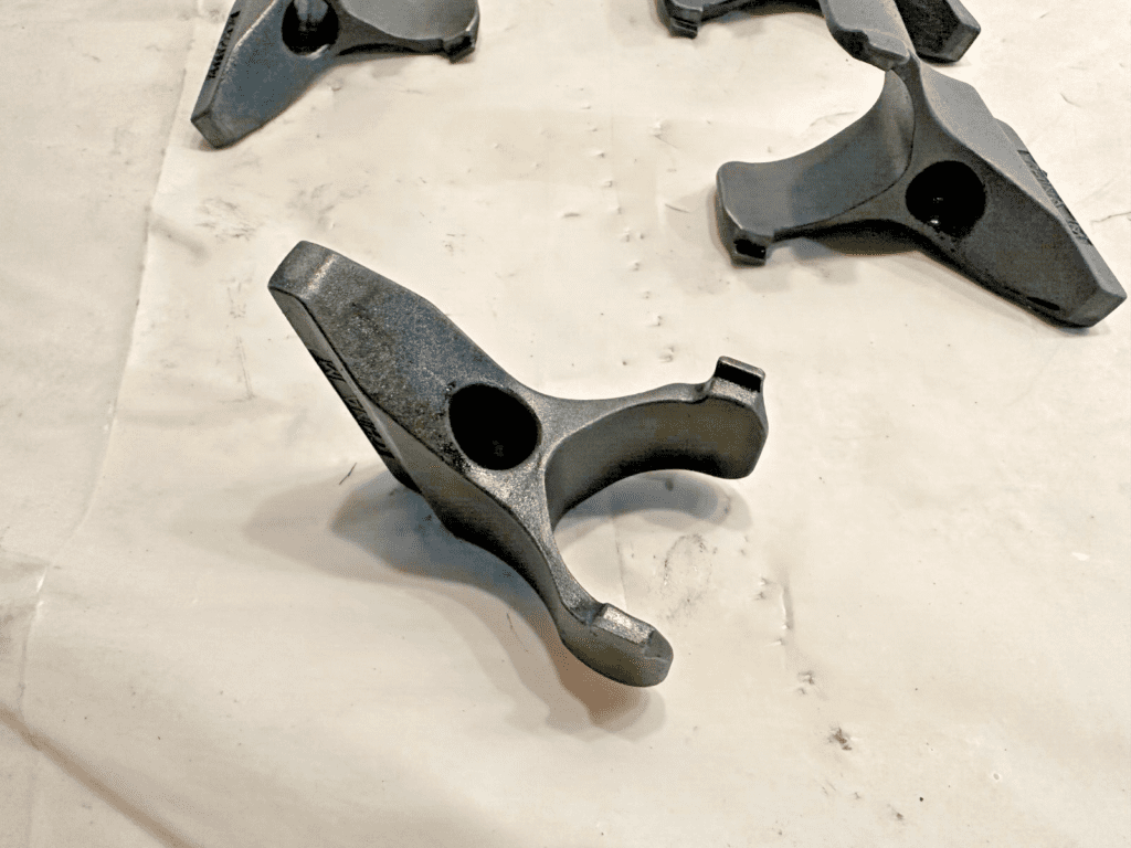 6 x CUMMINS ISX15 DOHC INJECTOR HOLD DOWN CLAMPS 4010231 OEM - ABC ...