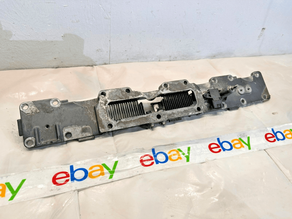 Cummins ISL ISC 8.3 intake manifold grid heater plenum cover 5274662 ...