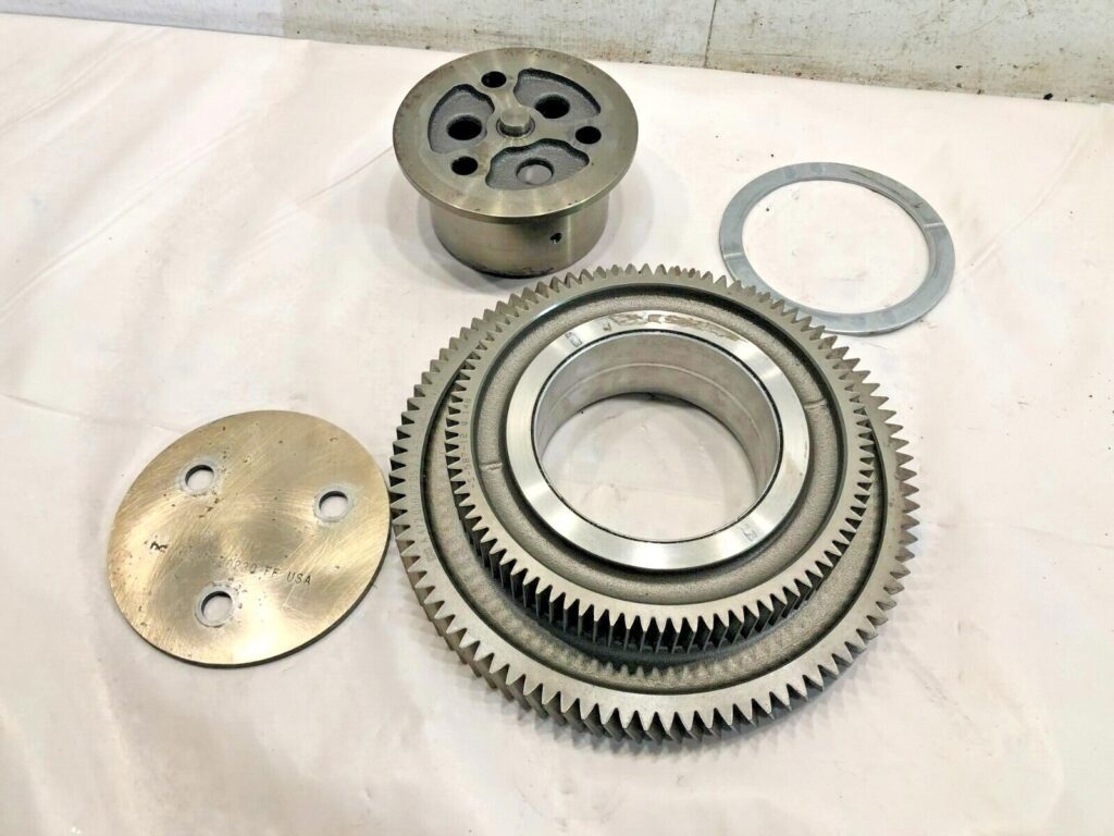 Detroit Diesel DD15 Engine Timing Gear with Hub A4720500705 OEM - ABC ...