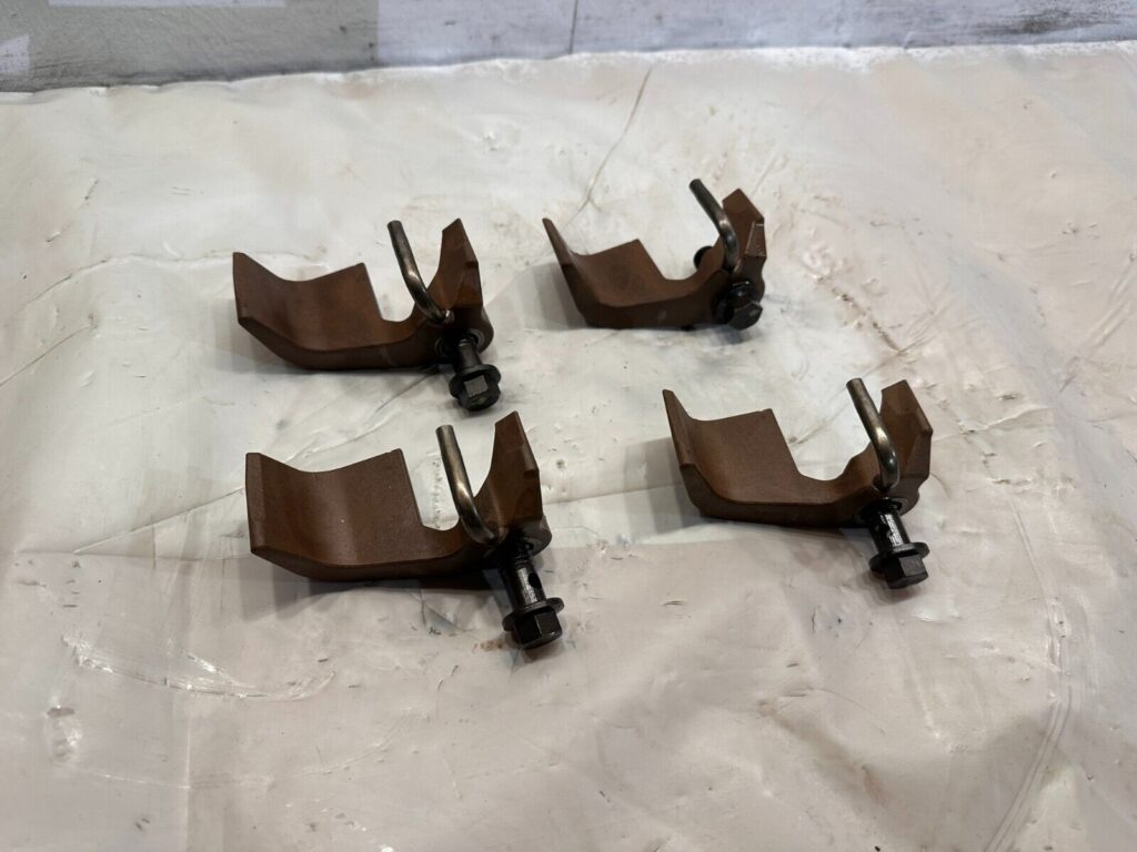 Set of 4 Cummins ISX 15 Diesel Engine Piston Cooling Nozzle 3687058 OEM ...