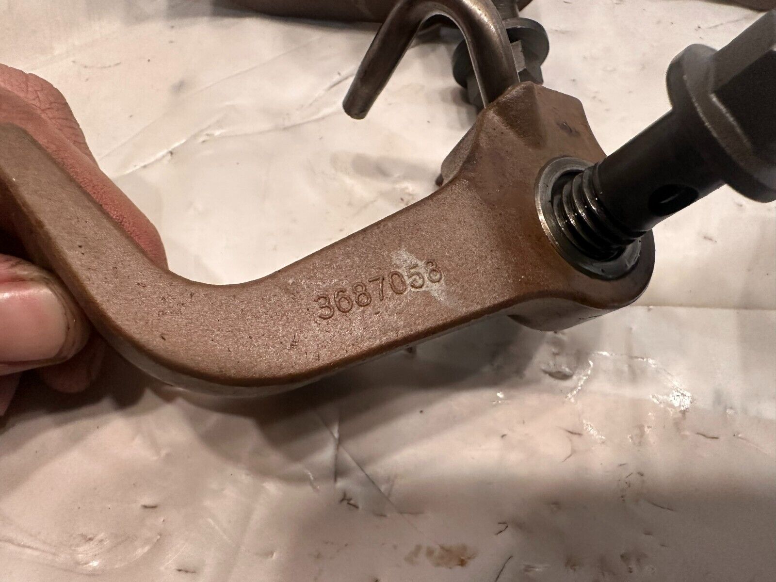 Set of 4 Cummins ISX 15 Diesel Engine Piston Cooling Nozzle 3687058 OEM ...