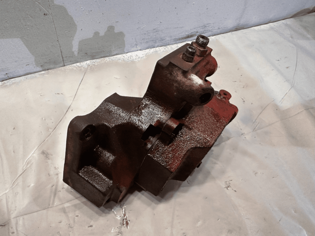 2012 Cummins ISX15 Thermostat Housing Complete Assembly 3682667 OEM ...