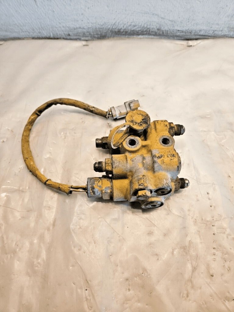 Caterpillar 3406E Diesel Engine Fuel Manifold 1034656 OEM - ABC Diesel ...