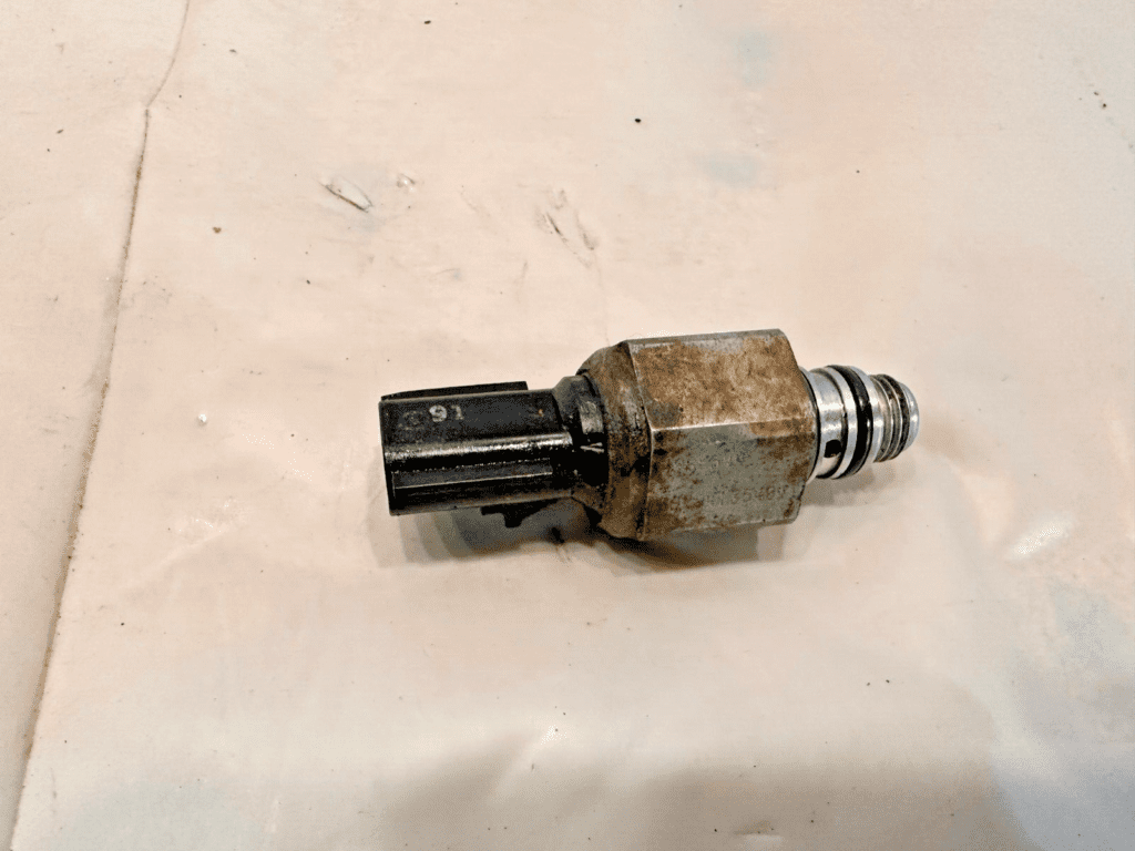 Cummins Diesel Engine Doser Fluid Fuel Shutoff Valve 4985544 OEM - ABC ...