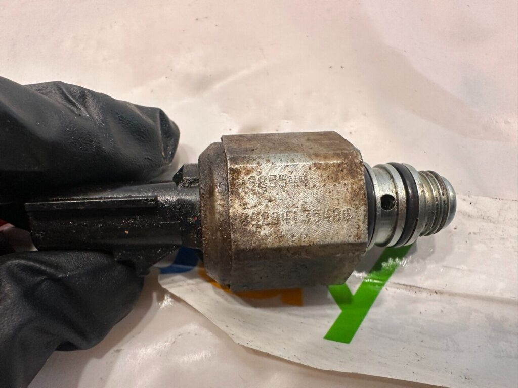 Cummins Diesel Engine Doser Fluid Fuel Shutoff Valve 4985544 OEM - ABC ...