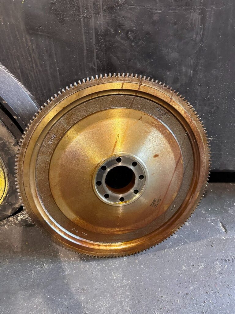 Cummins ISB6.7 Industrial Generator Diesel Engine Flywheel 4938810 OEM ...