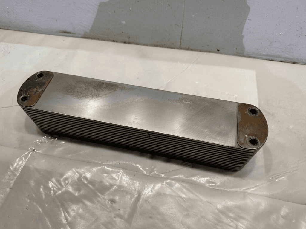 Cummins ISX12 ISX425 Diesel Engine Oil Cooler 2892304 OEM - ABC Diesel ...