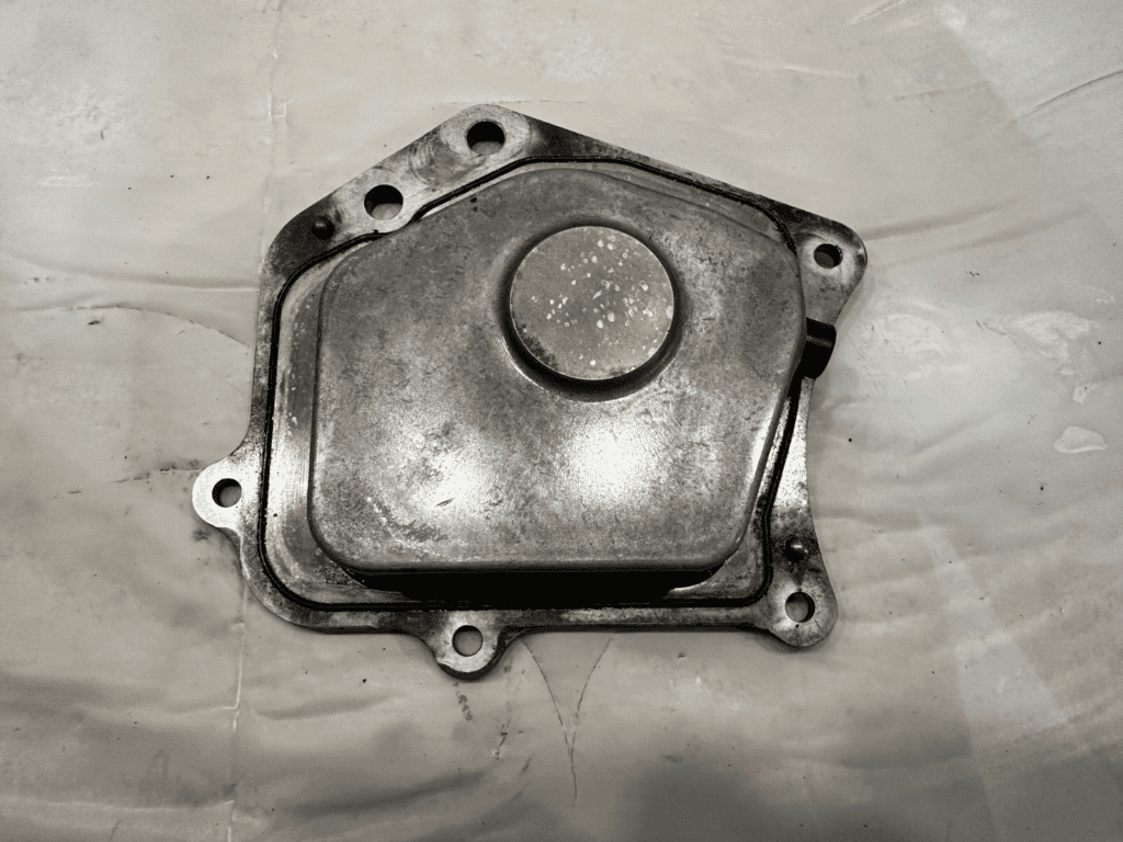 Cummins ISX15 SOHC Diesel Engine Gear Cover Sensor Adaptor Plate ...