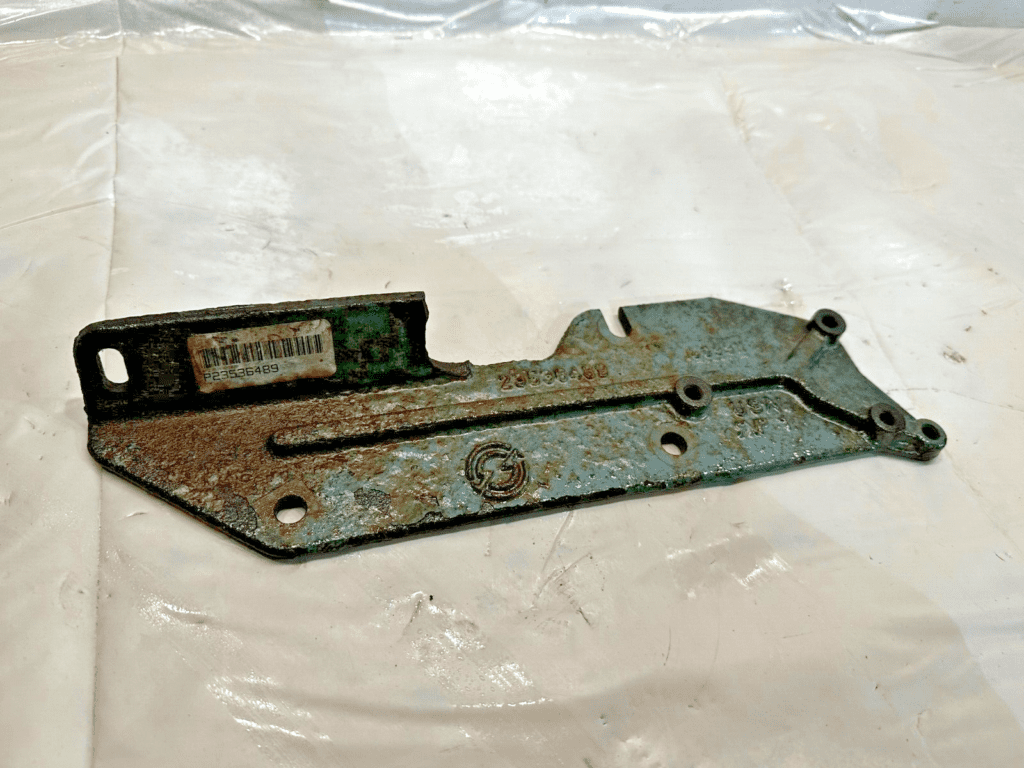 DETROIT 60 SERIES-14.0 DIESEL ENGINE BRACKET 23536489 OEM - ABC Diesel ...