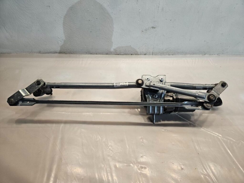 2009 - 2017 VW Tiguan Front Wiper Motor w/ Linkage 5N1955023B OEM - ABC ...