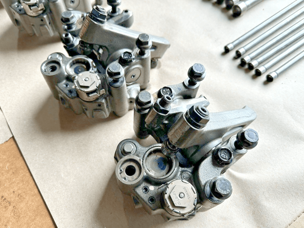 2015 Paccar MX-13 Diesel Engine Jake Brake Rocker Arm Assembly 1945026 ...