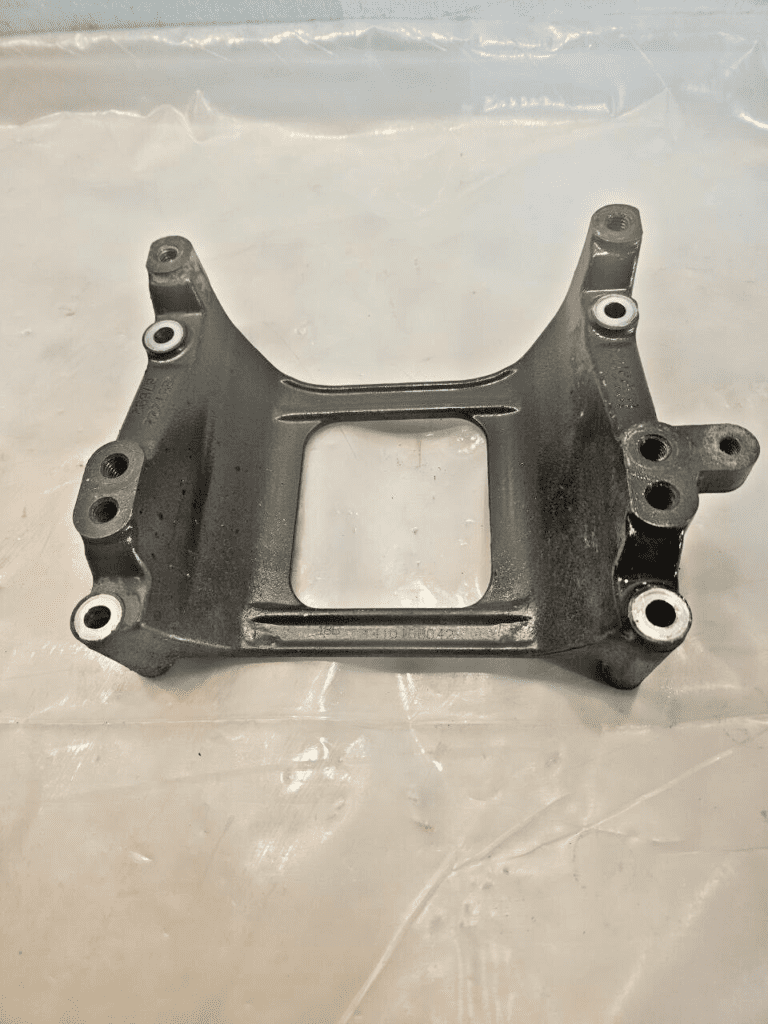 2015 Paccar MX13 diesel engine alternator bracket 1887222 OEM - ABC ...