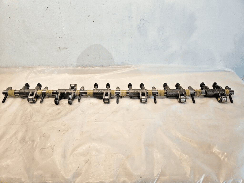 2017 Detroit Diesel DD15 Engine Intake Rocker Arm Assembly A4720401 OEM ...