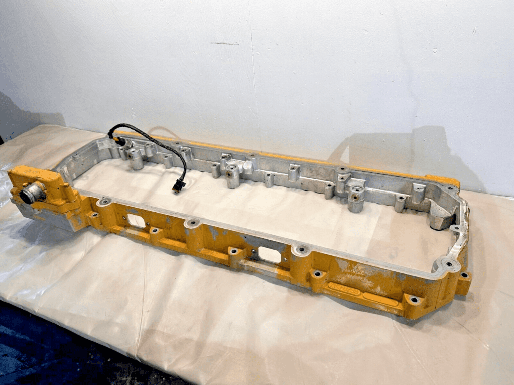 CATERPILLAR CAT C13 RISER TOP JAKE BRAKE SPACER ROCKER HOUSING 283-0238 ...