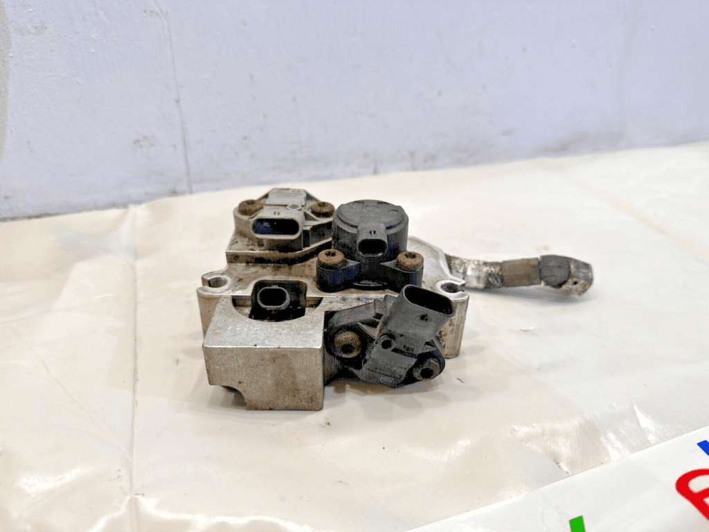 DETROIT DD15 Diesel Engine FUEL DOSER Valve Assembly A4710700055 OEM ...