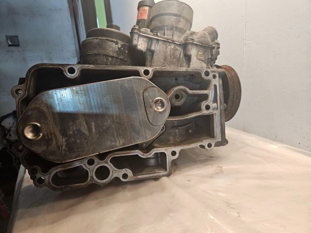 DETROIT DIESEL DD15 ENGINE OIL FILTER HOUSING A4721801810 OEM - ABC ...