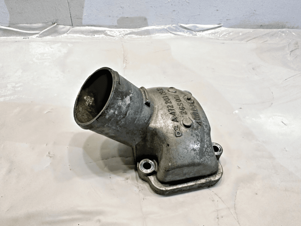 DETROIT DIESEL DD15 ENGINE THERMOSTAT WATER OUTLET HOUSING A4722030931 ...