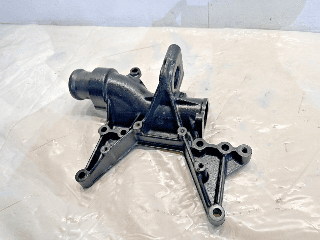 Detroit DD15 Diesel Engine EGR Manifold Bracket A4722030244 OEM - ABC ...