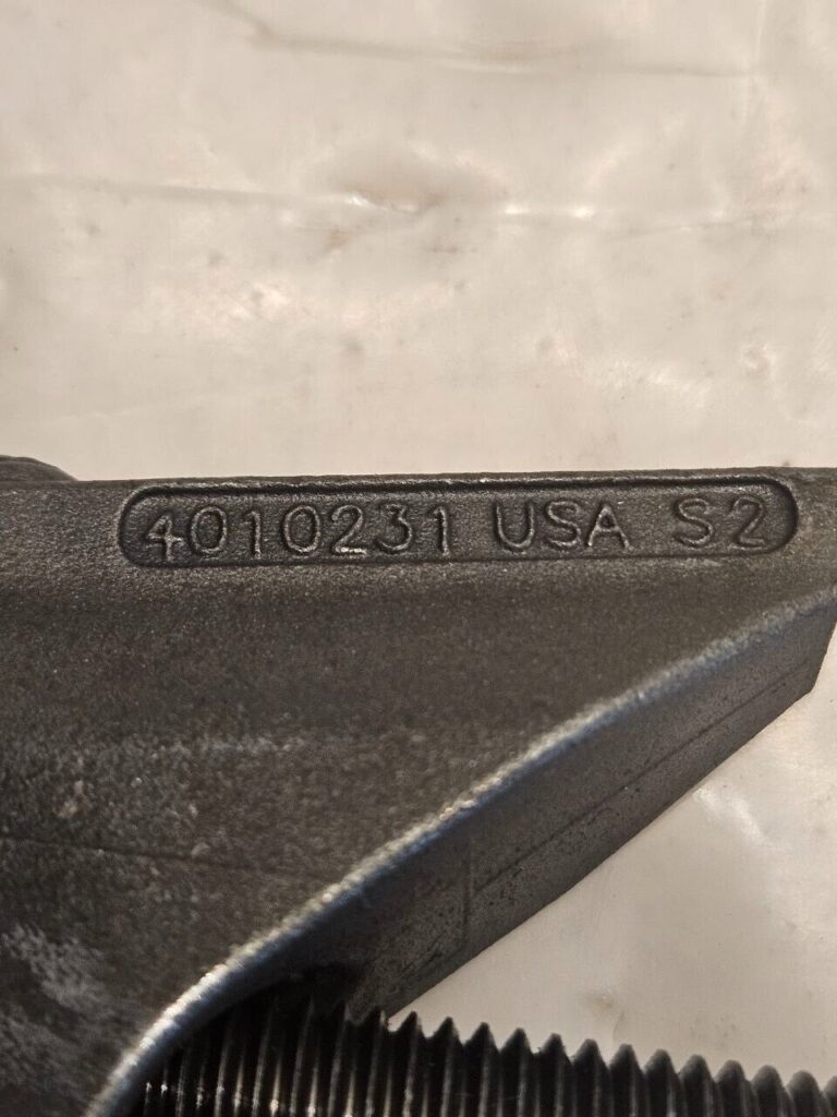 Set of 6 CUMMINS ISX 15 DOHC DIESLE ENGINE INJECTOR CLAMPS 4010231 OEM ...