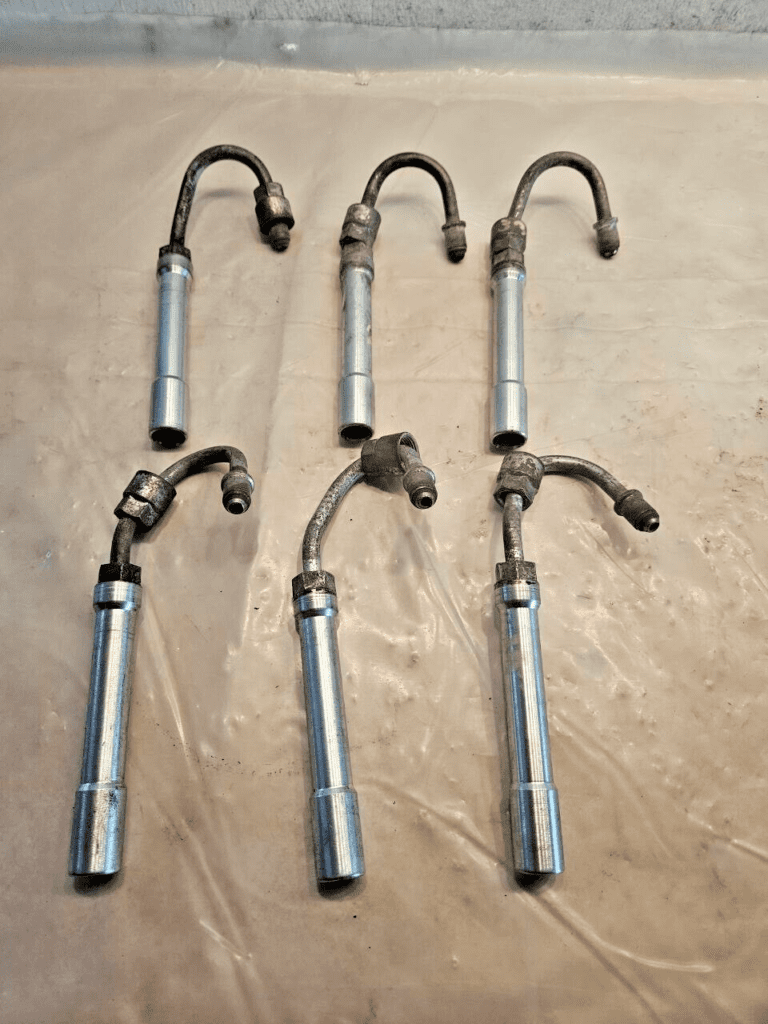 Set of 6 Detroit Diesel DD15 Engine Fuel Injection Lines A4700910 OEM ...