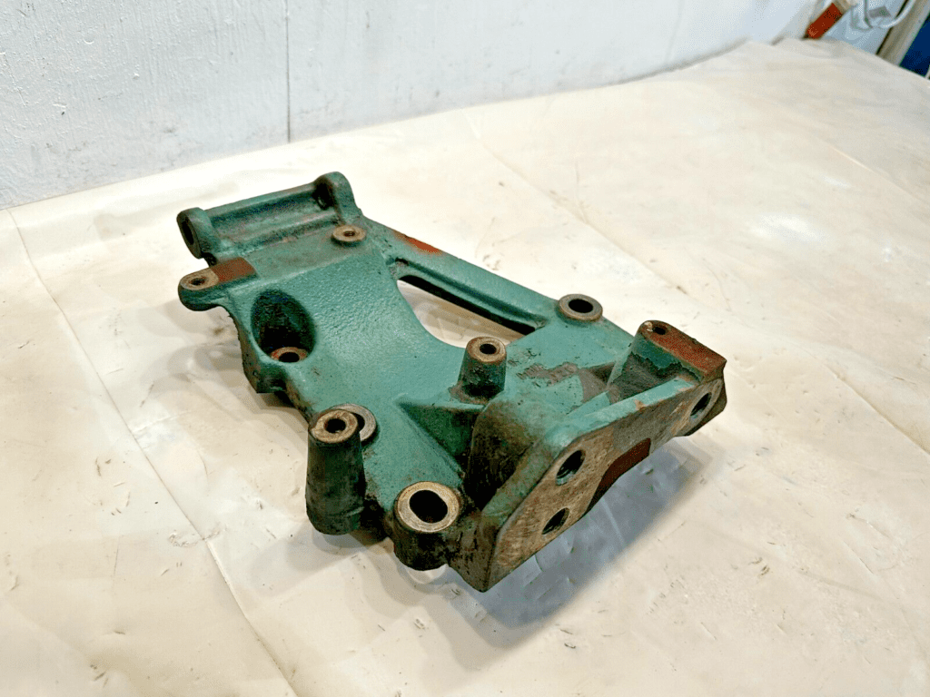 VOLVO D13 DIESEL ENGINE BRACKET PART 21399466 OEM - ABC Diesel Parts
