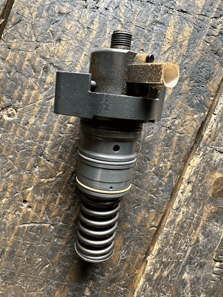 2015 Delphi Paccar MX-13 diesel engine fuel pump unit 2102391 OEM - ABC ...