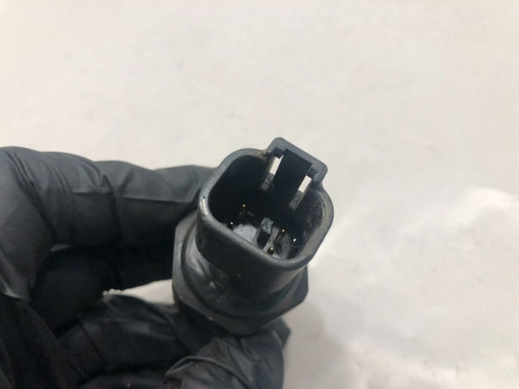 Cummins M11 ISM11 Oil Temperature Pressure Sensor 4921477 OEM - ABC ...