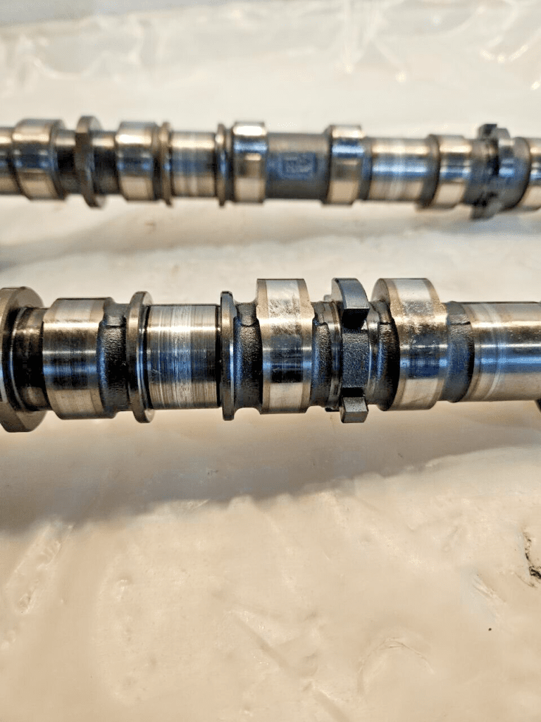 Set of 2 Mercedes W204 C250 SLK250 M271 Engine 100k m Camshafts w ...