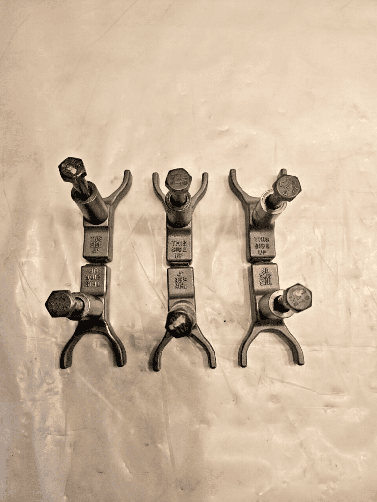 Set of 6 Caterpillar CAT C12 Diesel Engine Fuel Injector Clamps 7C8851 ...