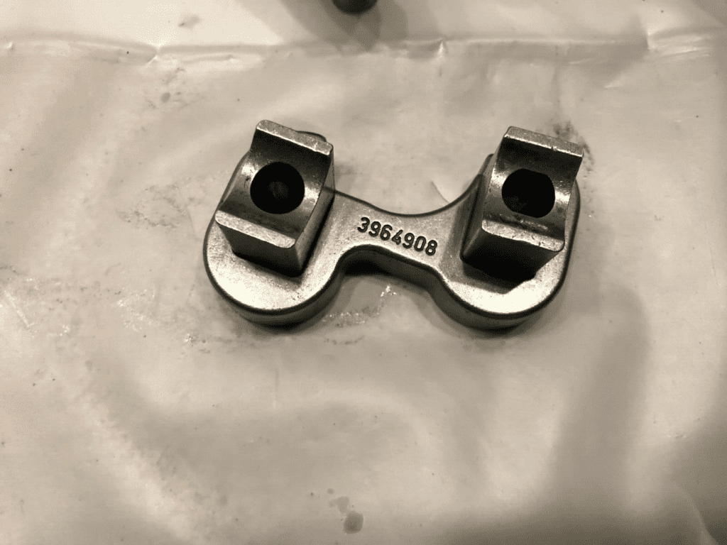 2012 Cummins ISB QSB 4.5 Diesel Engine Complete Rocker Arms Assembly ...