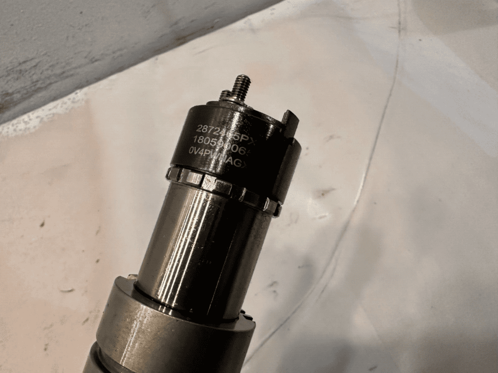 CUMMINS ISX15 DIESEL ENGINE INJECTOR 2872405PX OEM - ABC Diesel Parts