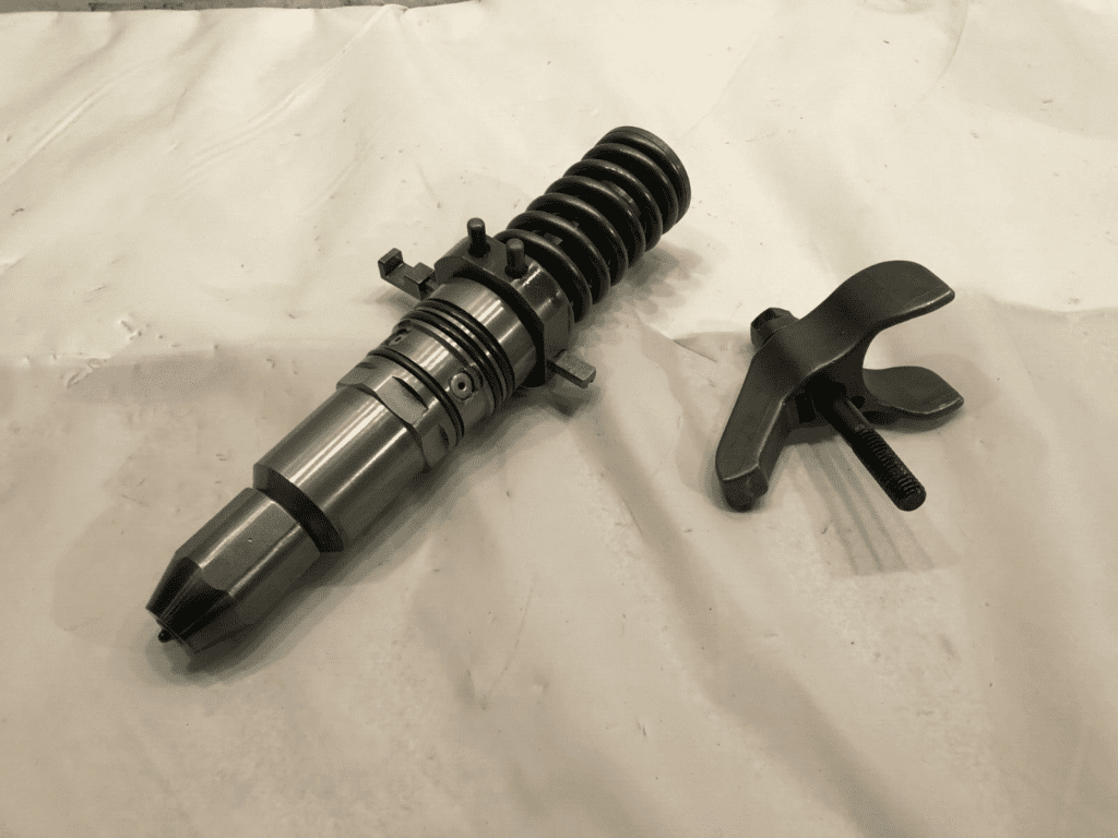 Caterpillar CAT 3508 3512 3516 Diesel Fuel Injector Cylinder #3 With ...