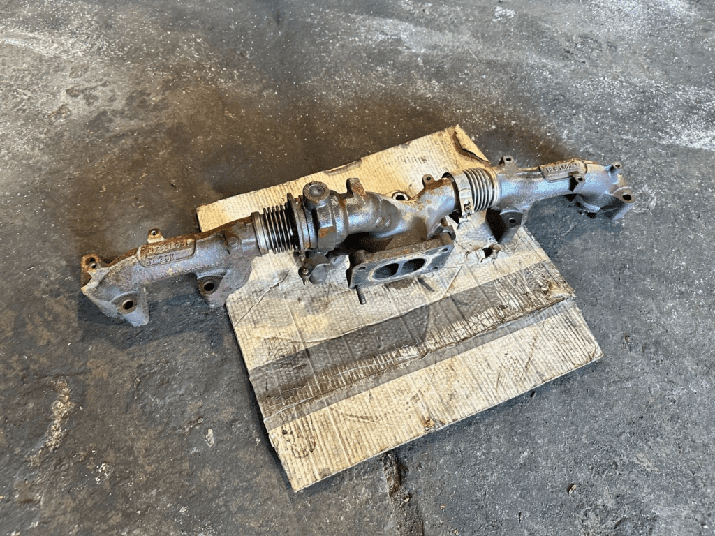 Detroit DD15 Diesel Engine Exhaust Manifold Assembly A4711420801 OEM ...