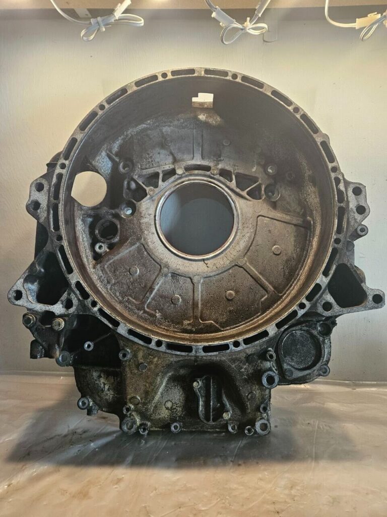 Detroit Diesel DD15 Engine Bellhousing Flywheel Housing A4720150902 OEM ...