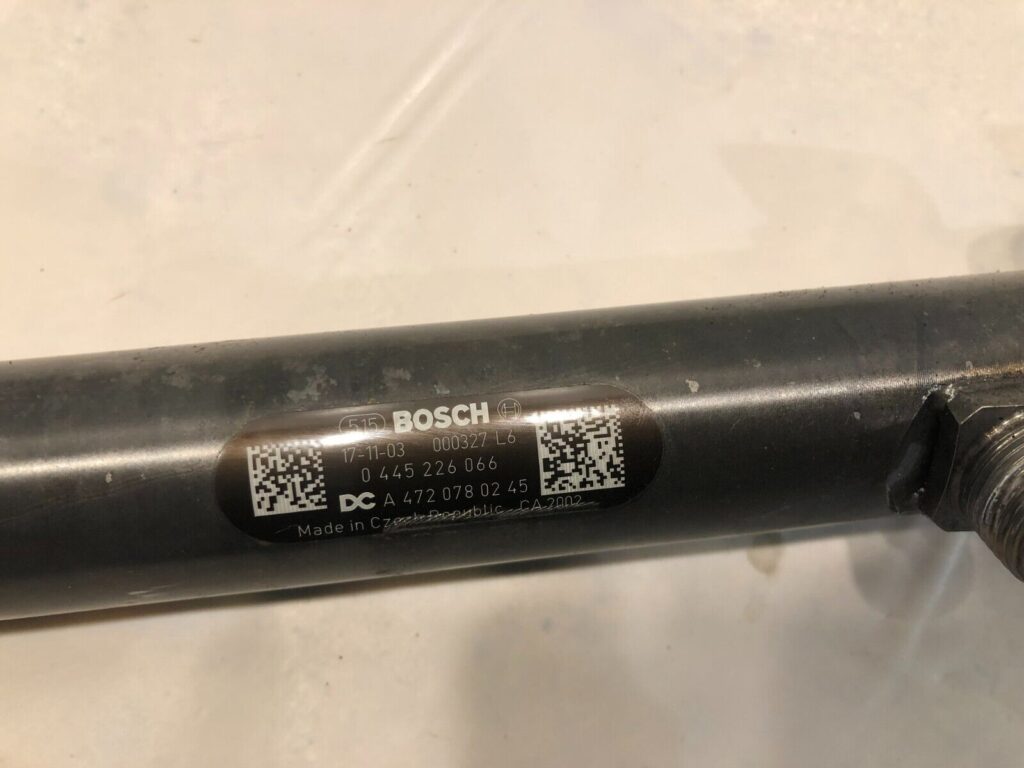 Detroit Diesel DD15 Engine Fuel Distributor Rail A4720780245 OEM - ABC ...