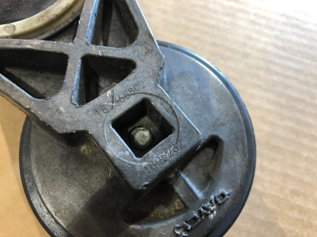 INTERNATIONAL Diesel Engine Belt Tensioner Assembly 1833688C2 OEM - ABC ...