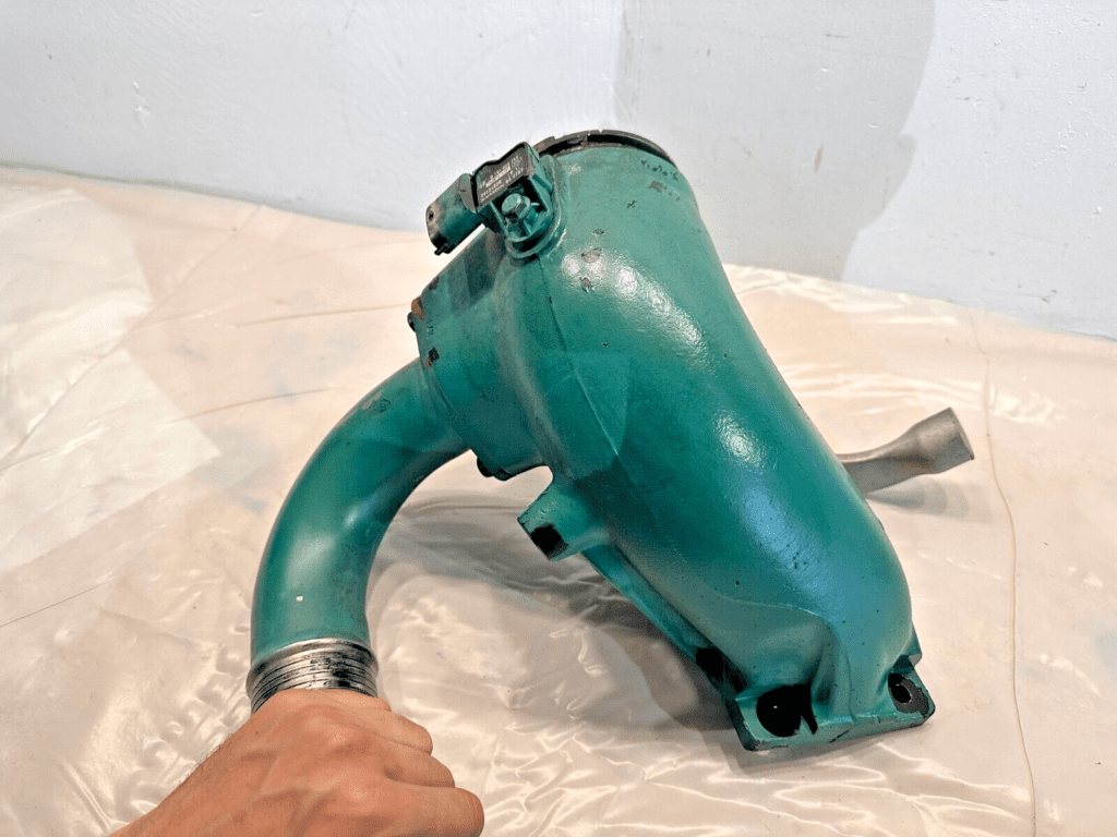 VOLVO D13 DIESEL ENGINE AIR MIXTURE CHAMBER ASSEMBLY 21010407 OEM - ABC ...