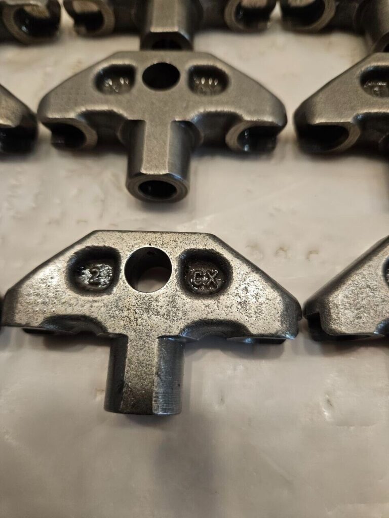 12 x PACCAR MX13 diesel engine crosshead rocker arm valve bridges G319 ...